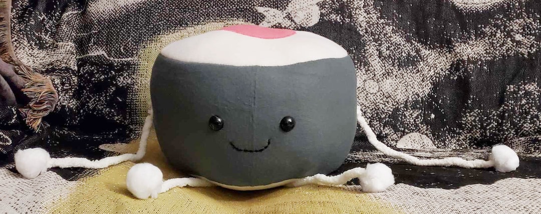 Large Sushi Alien Plush Toy - Etsy