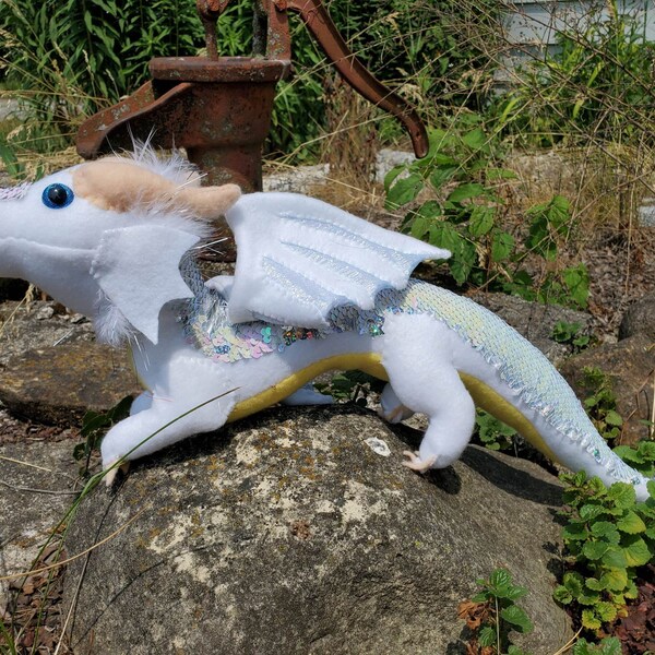 Shoulder Dragon - Etsy