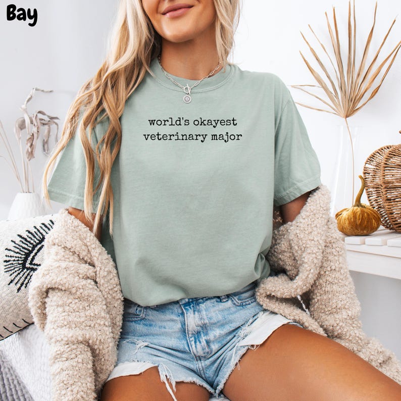 Worlds Okayest Veterinary Major Tshirt Funny Vet Student Tee College ...