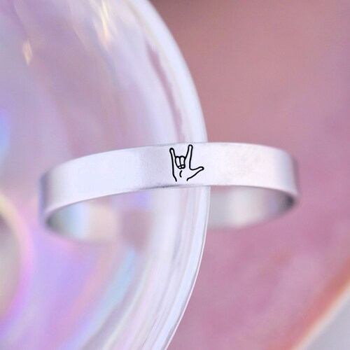 I Love You Sign Bracelet Heart Bracelet ASL Bracelet ASL - Etsy