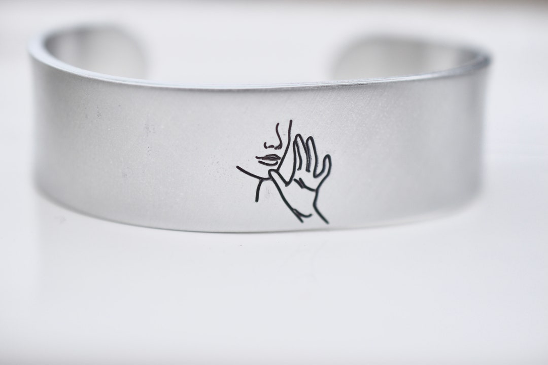 Mom Sign Language Cuff Bracelet - ASL Signs - Mom Bracelet - Hand ...