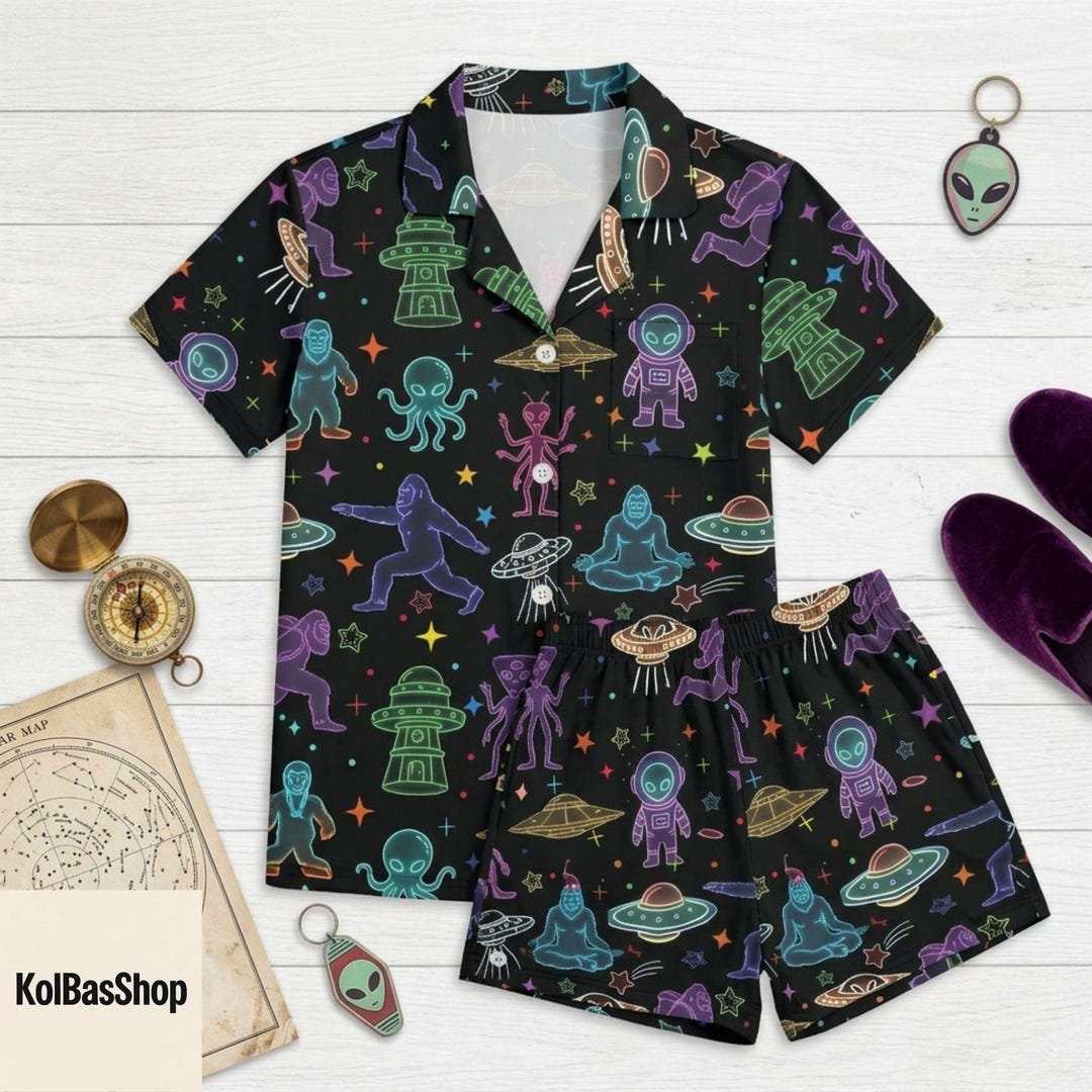 Alien Space Pajama Set Women, Cute UFO Cartoon Sleepwear Set, Funny ...
