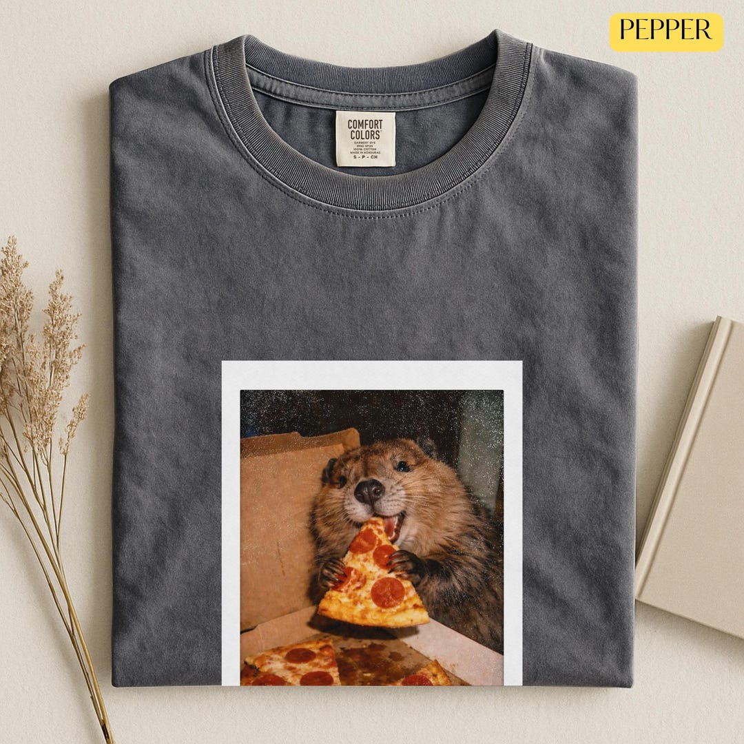 Beaver Eating Pizza Tshirt, Funny Meme Shirt, Funny Unisex Tshirt ...