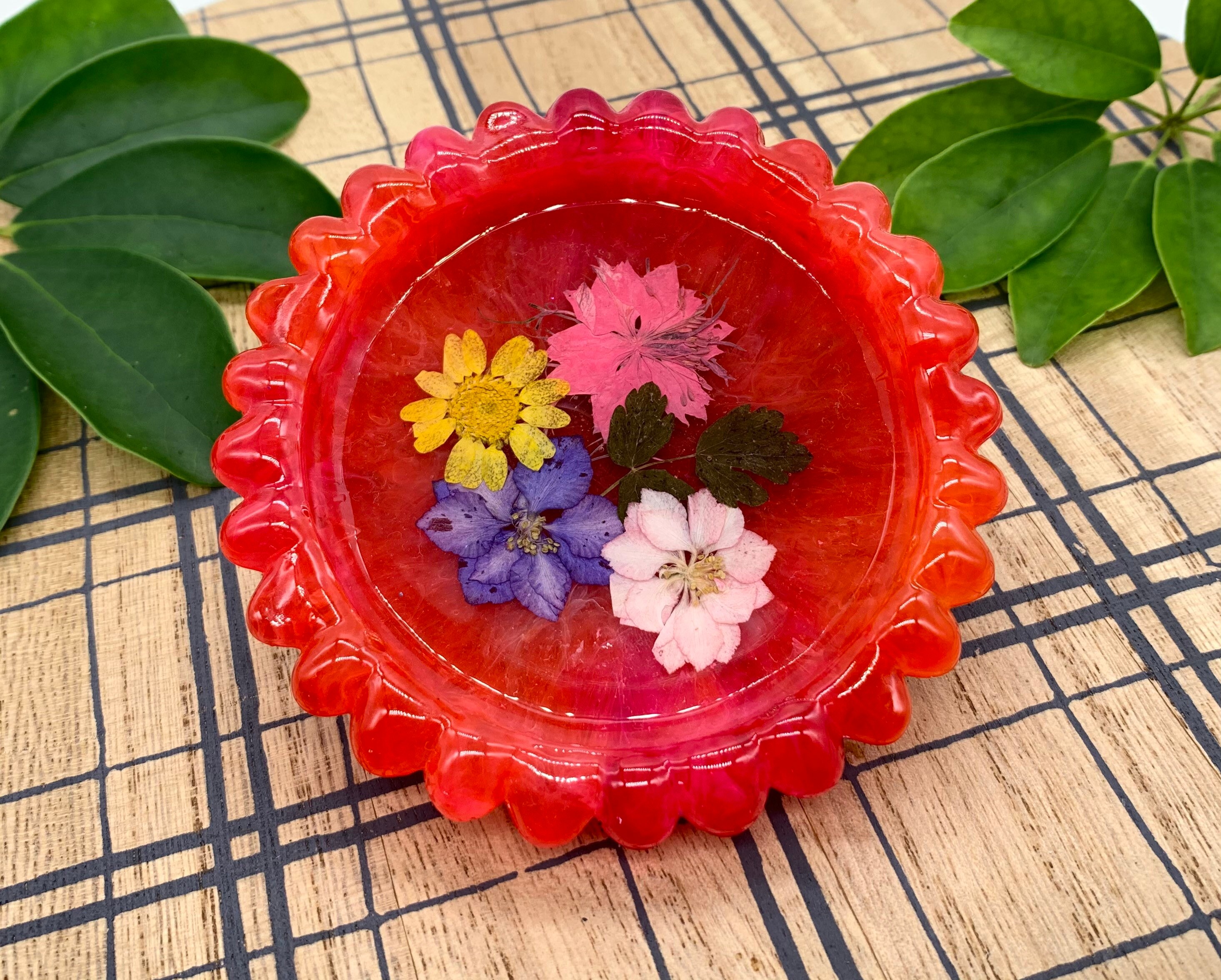 Resin handmade Trinket Dish Bright Red rim with Cherry print on Black ...
