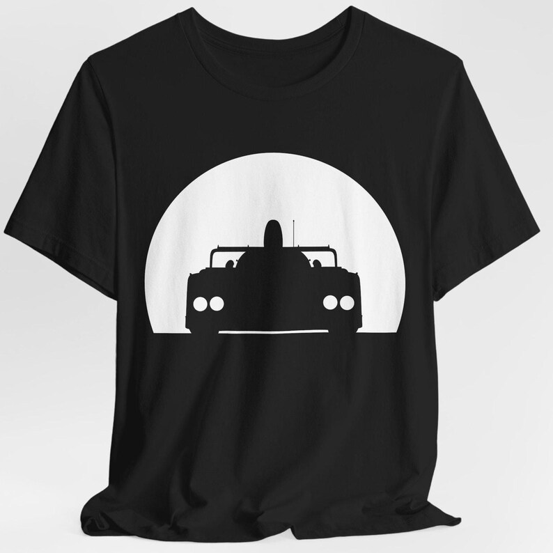 Le Mans Ninethreesix Icon Silhouette T-shirt | Motorsport Legend - Etsy