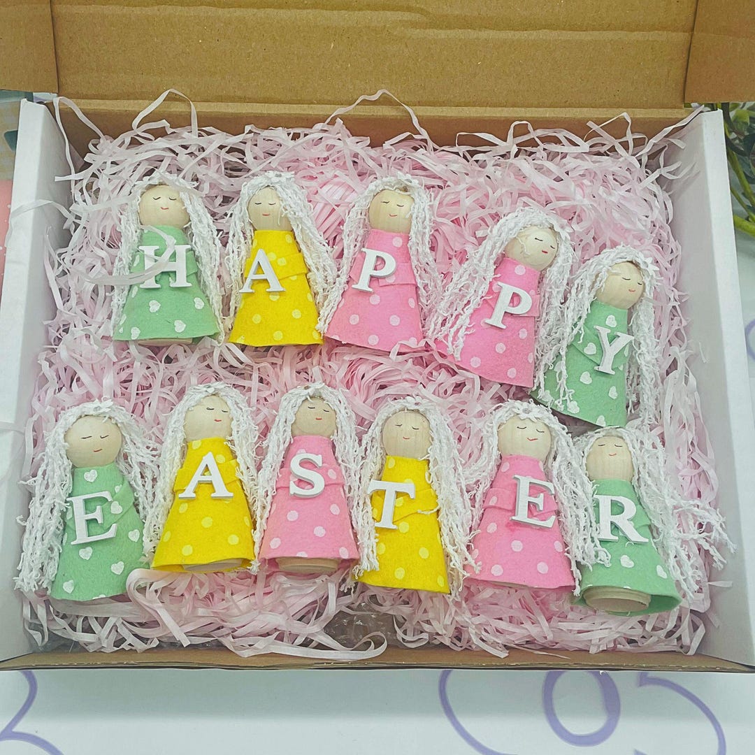 Easter Peg Dolls, Easter Decoration Set, Peg Dolls - Etsy