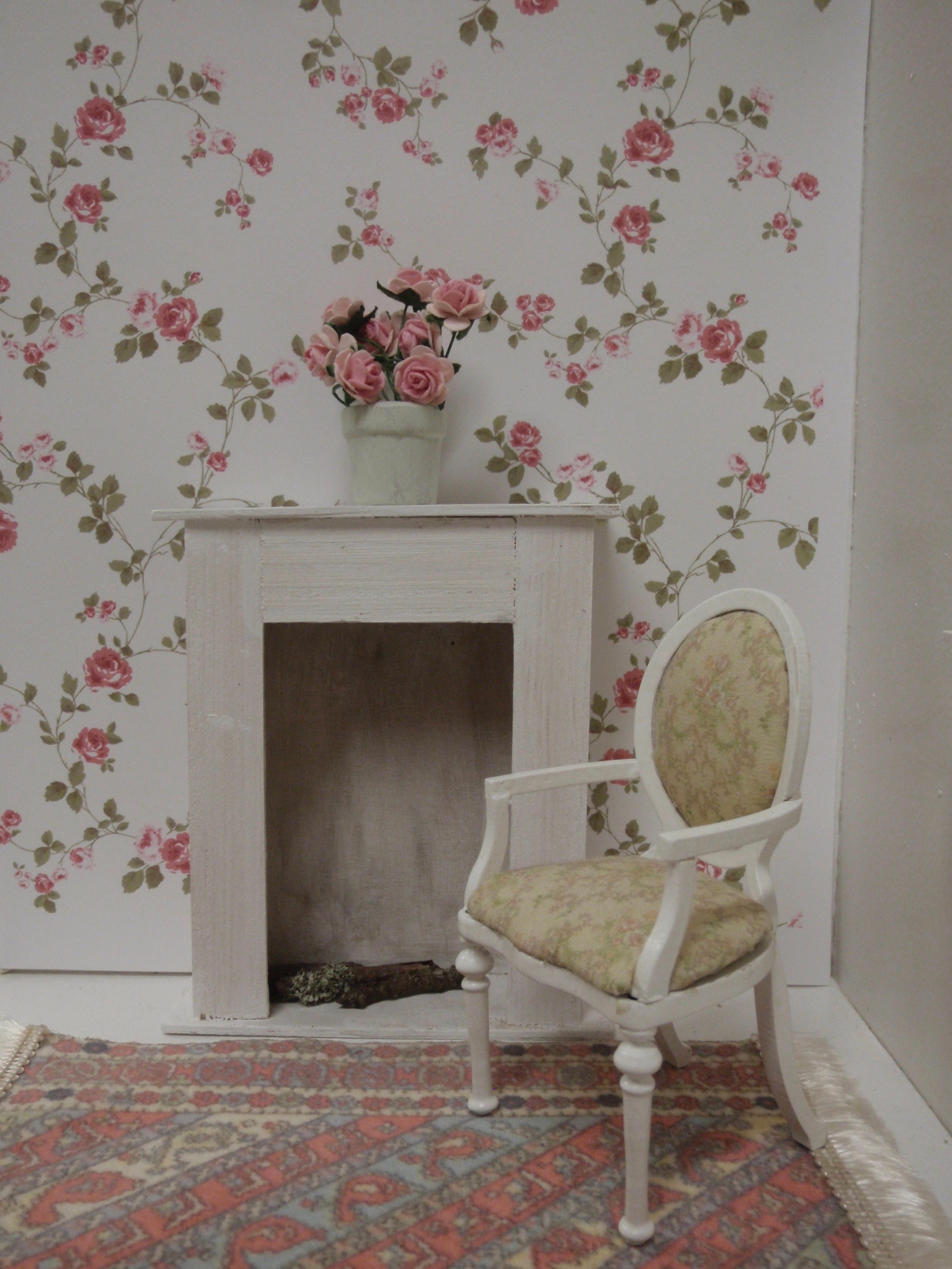 Dollhouse Wallpaper With Roses PDF 1:12 Scale | Etsy