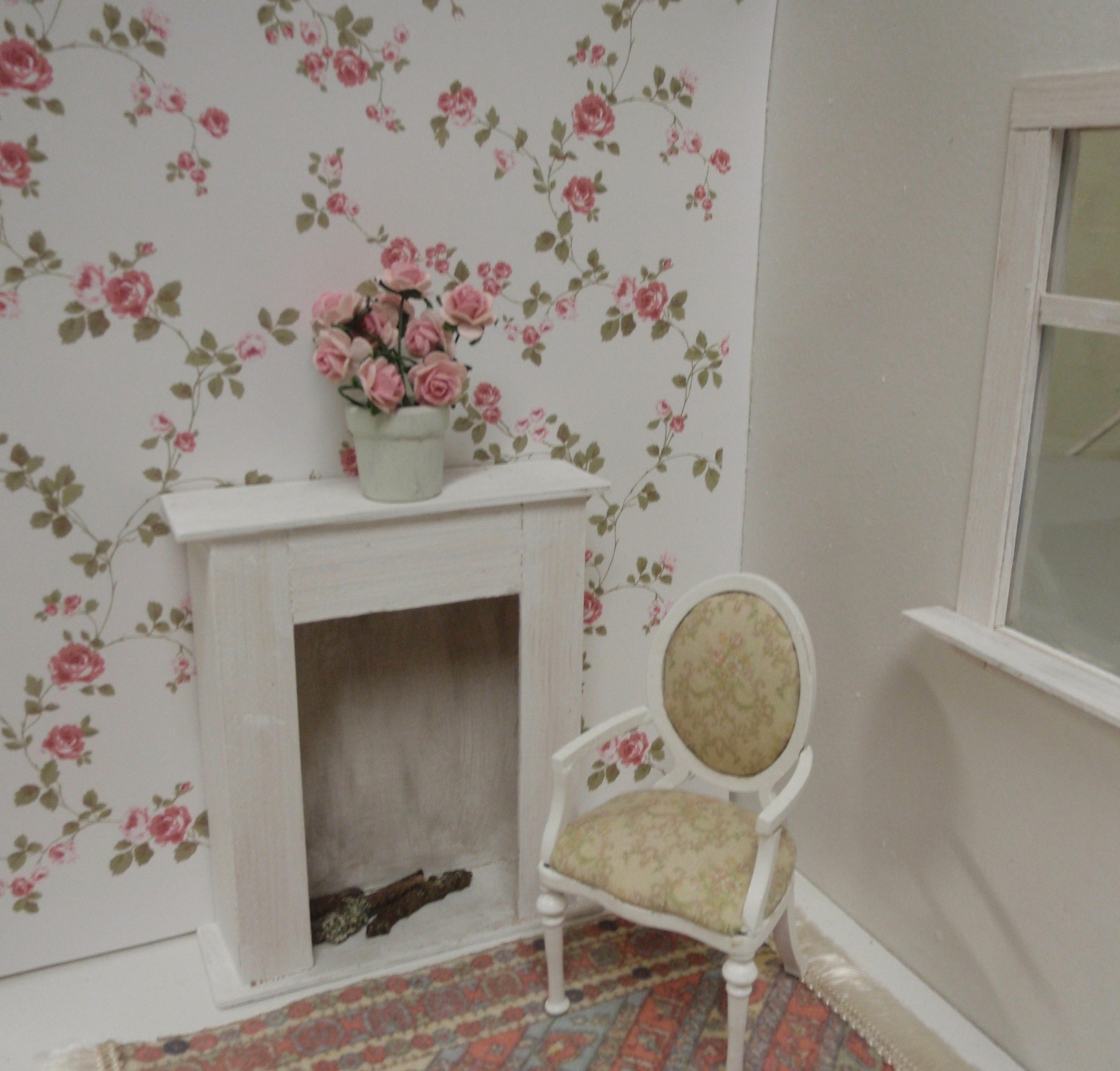 Dollhouse Wallpaper With Roses PDF 1:12 Scale | Etsy