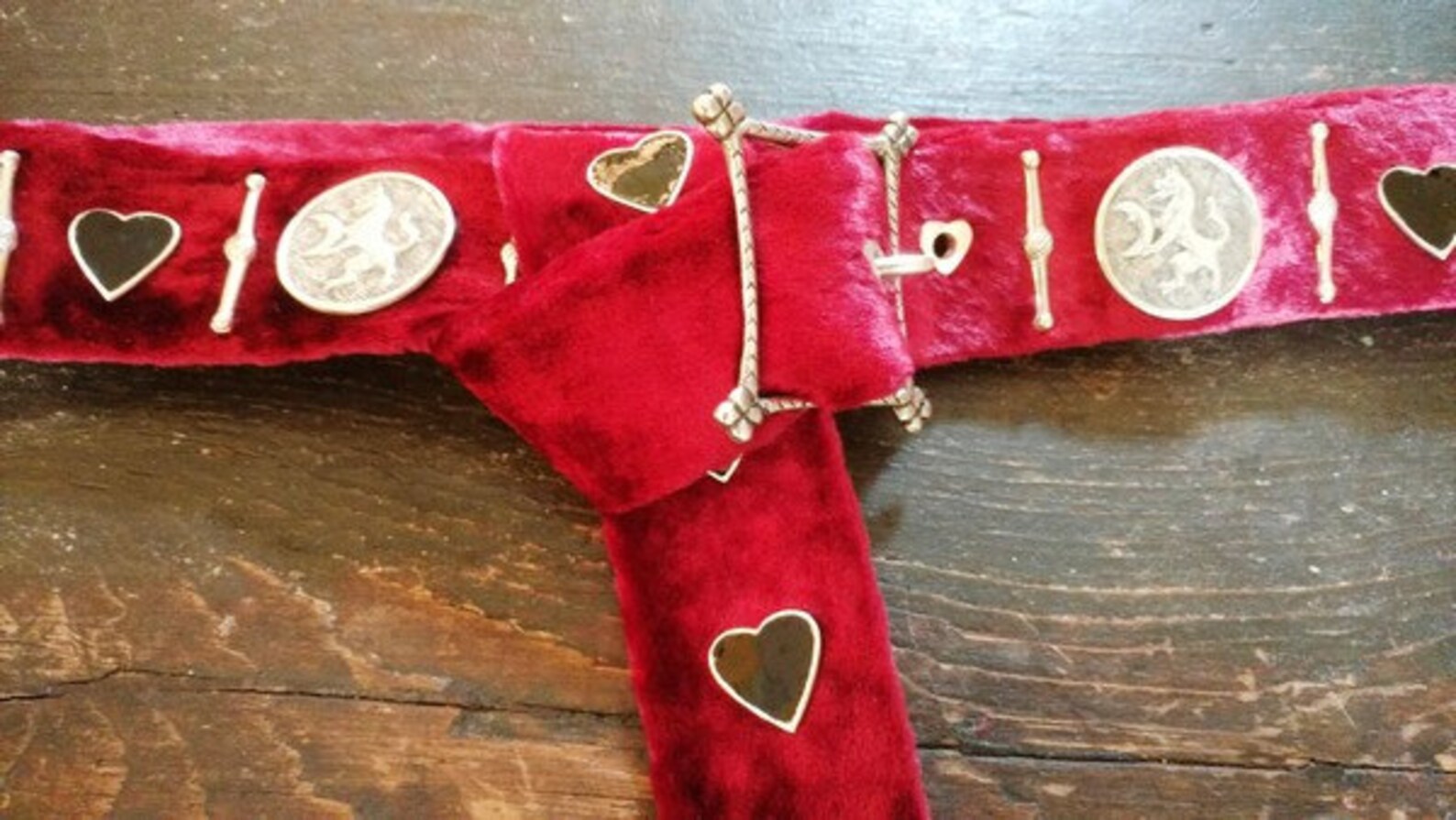Medieval Plaque Reproduction, Knights Belt, Enamelled, Effigy, Medieval ...