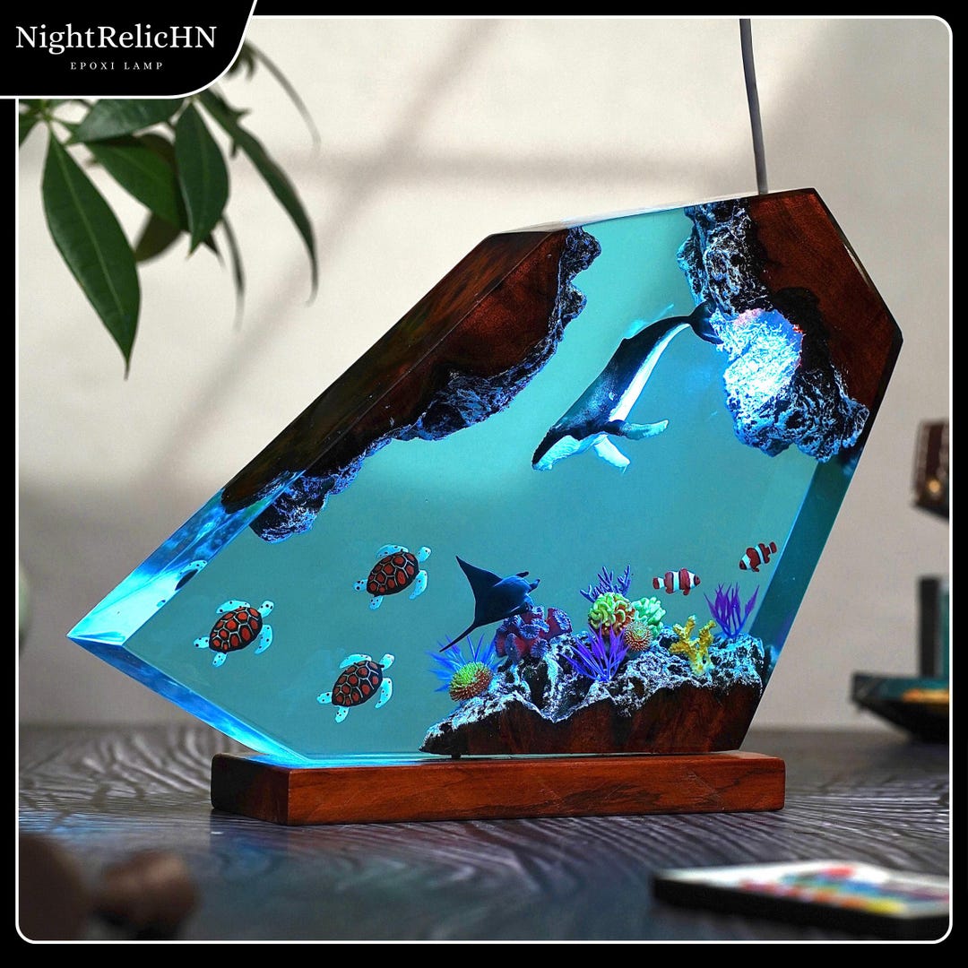 Humpback Whale and Sea Turtle Ocean Resin Lamp – Deep Sea Manta Ray ...