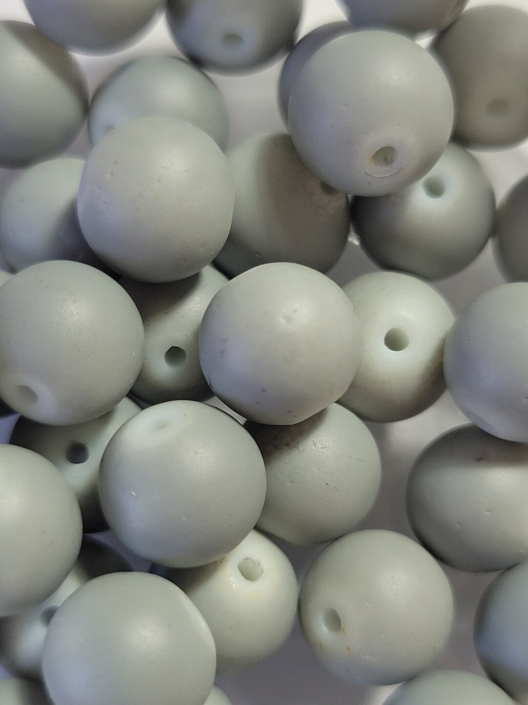 10 Beads 10mm Light Gray Matte Beads, Light Gray Glass Beads, Gray ...