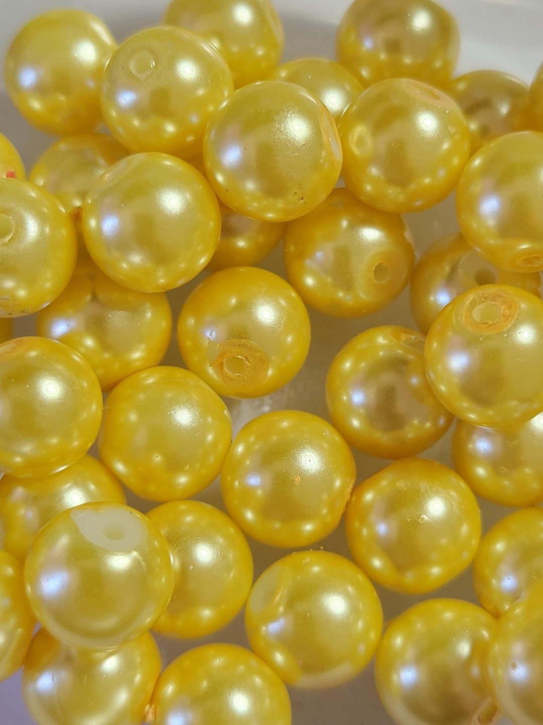 10 Beads - 10mm Sunny Yellow Shiny Glass Pearls, Pastel Yellow Round ...