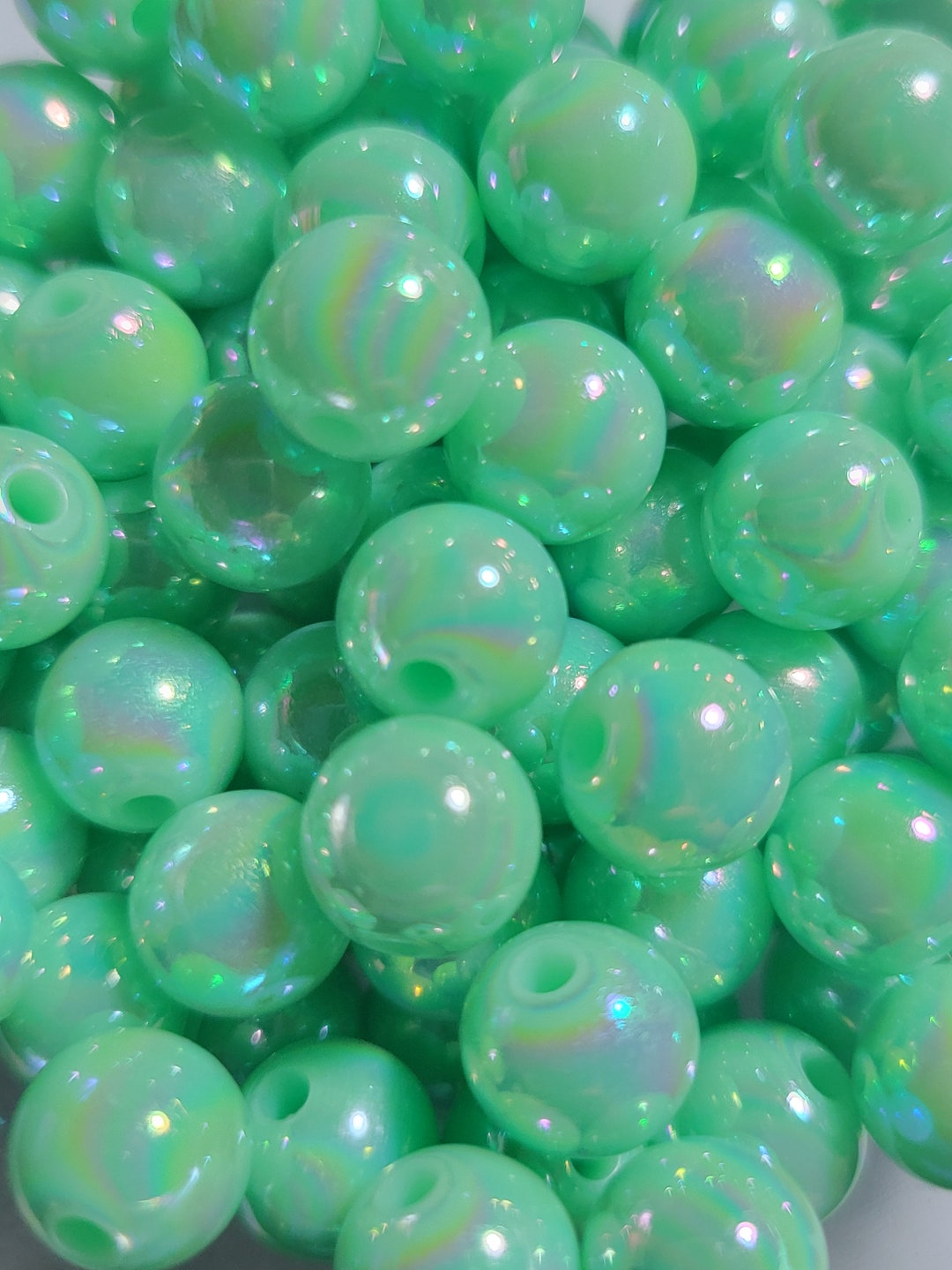 10 Beads - 10mm Mint Green Acrylic Beads That Are AB Color Plated ...