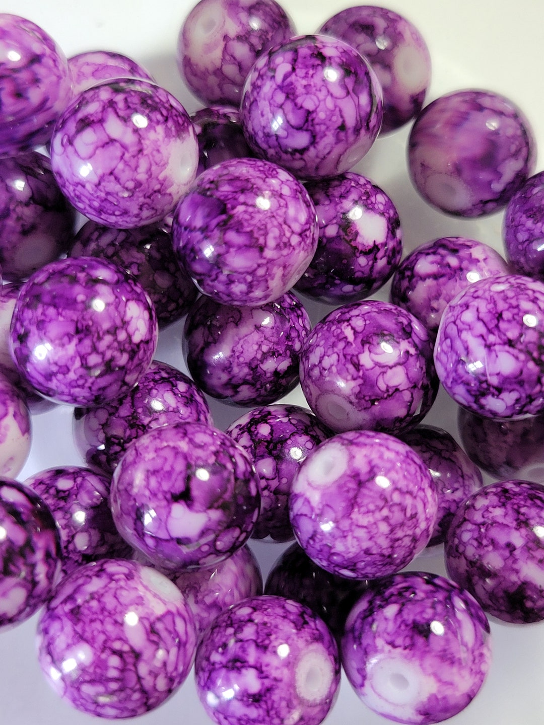 10 Beads- 12mm Dark Purple and White Splattered Beads, Swirled Gumball ...