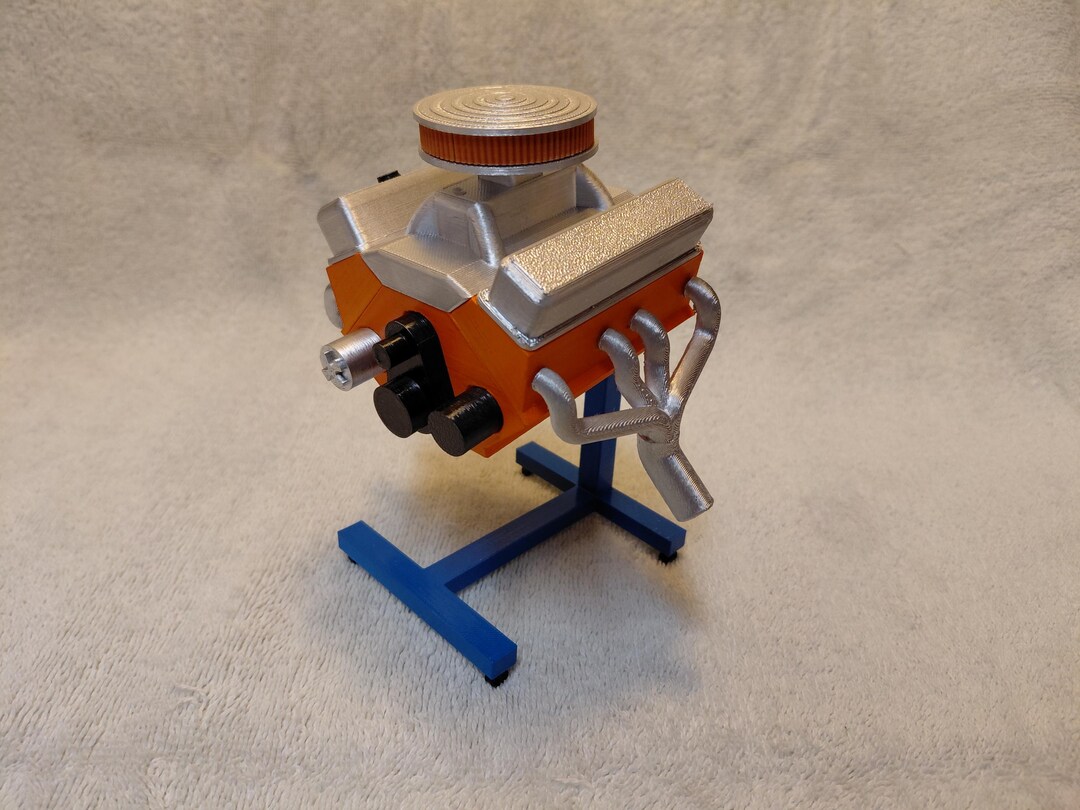 1/10th Scale Replica V8 Engine & Stand - Etsy