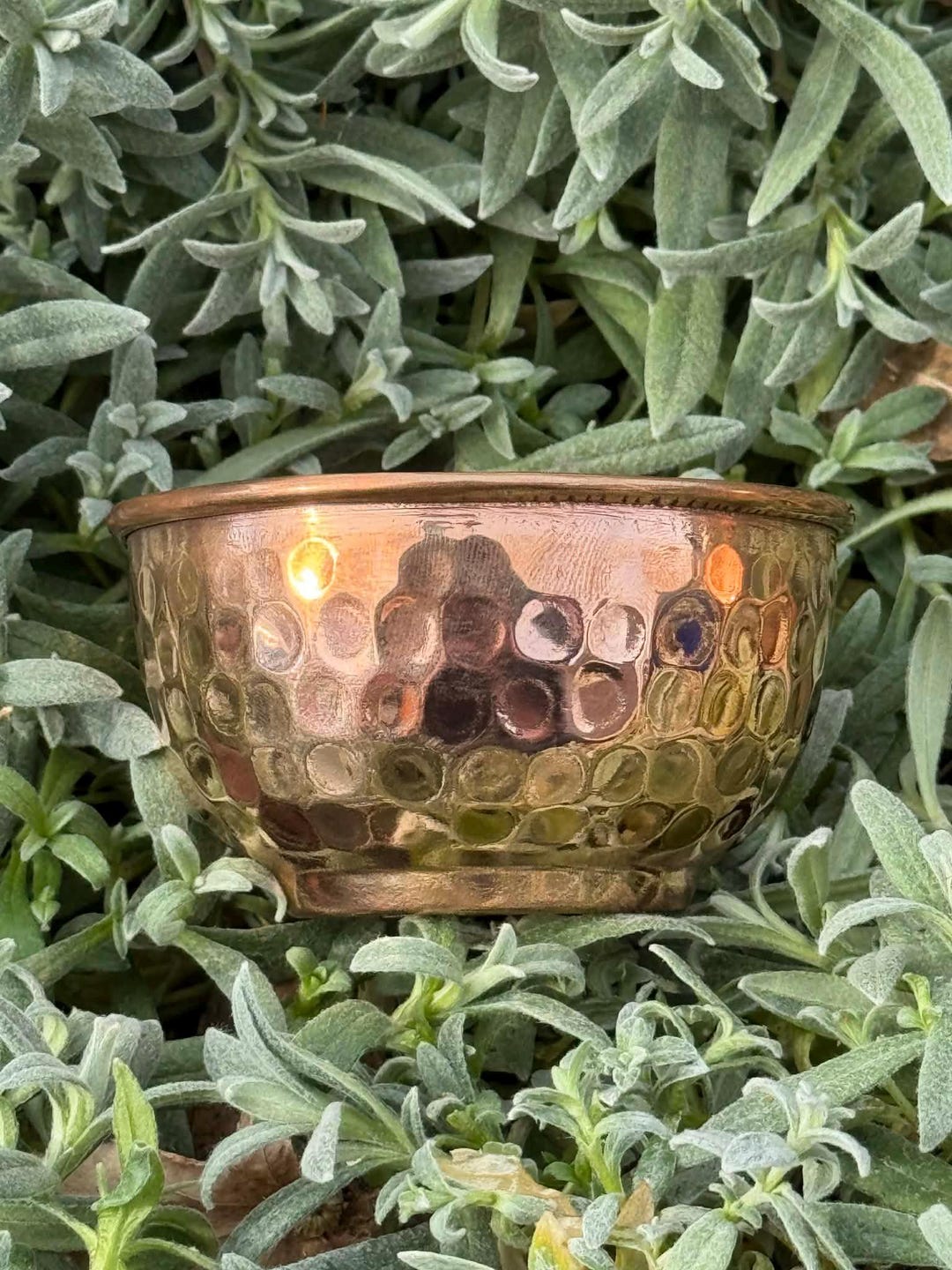 Hammered Brass Altar Bowl – Ritual, Wiccan and Pagan Altar Tool - Etsy
