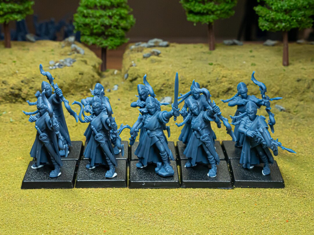 Aegean Maids With Bows - Highlands Miniatures - Etsy