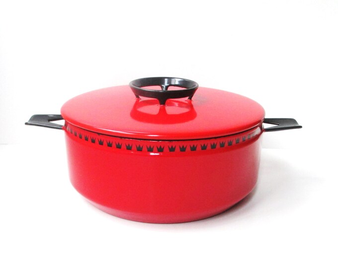 Vintage Red Enamel Stock Pot Dutch Oven - Etsy