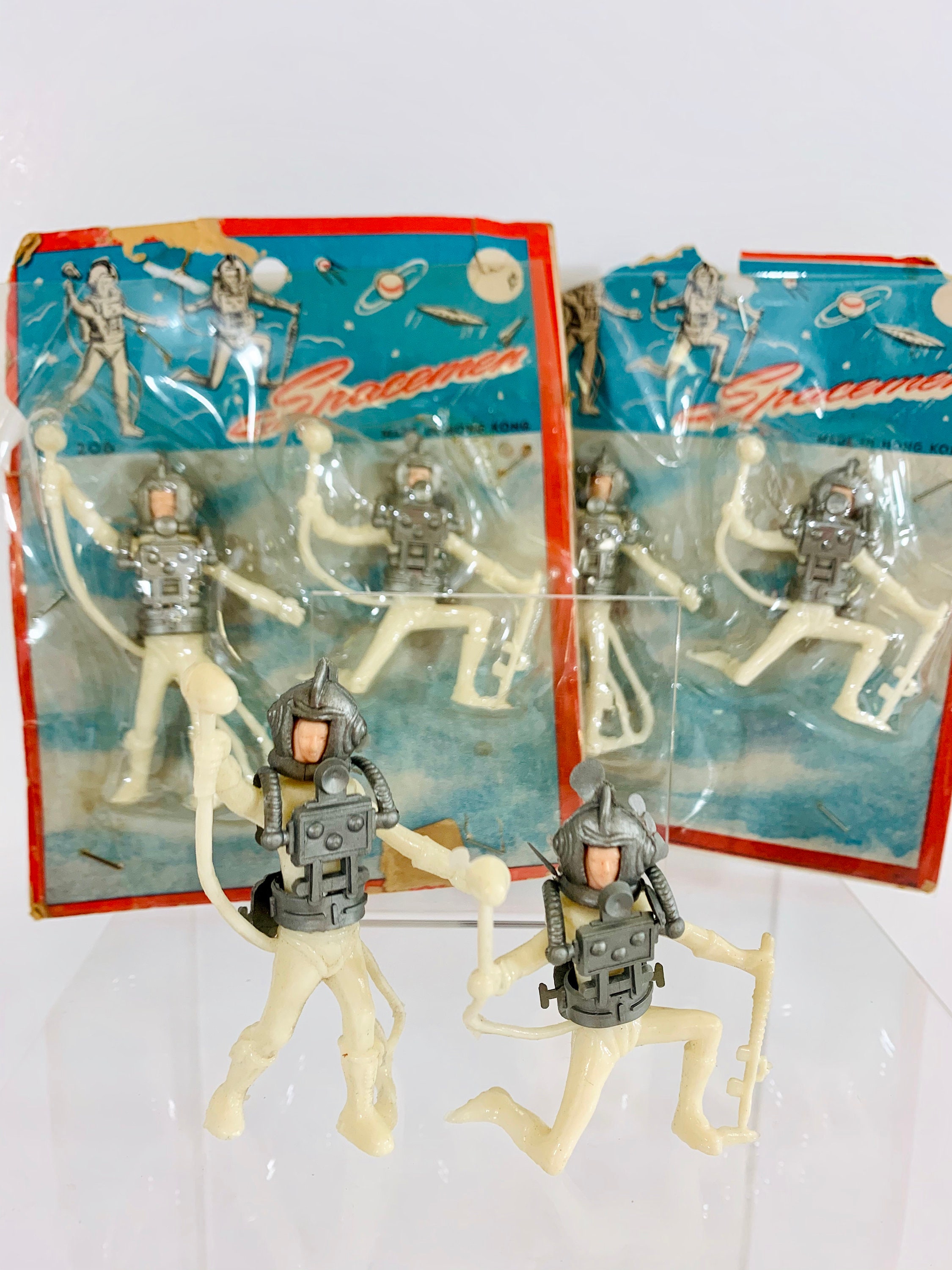 Vintage 1970s Retro Space Age Toy Spacemen NOS Plastic Figures | Etsy