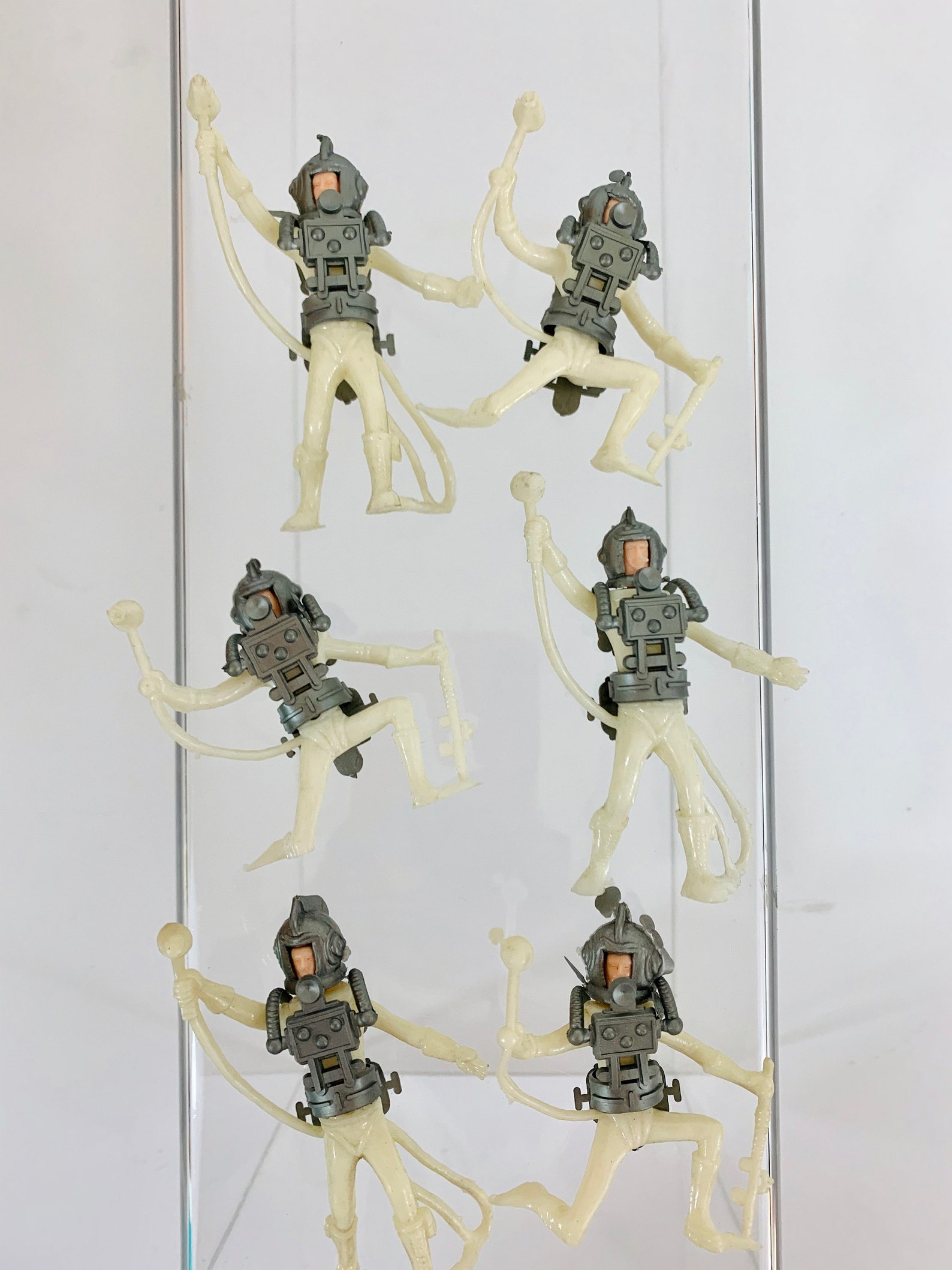 Vintage 1970s Retro Space Age Toy Spacemen NOS Plastic Figures - Etsy