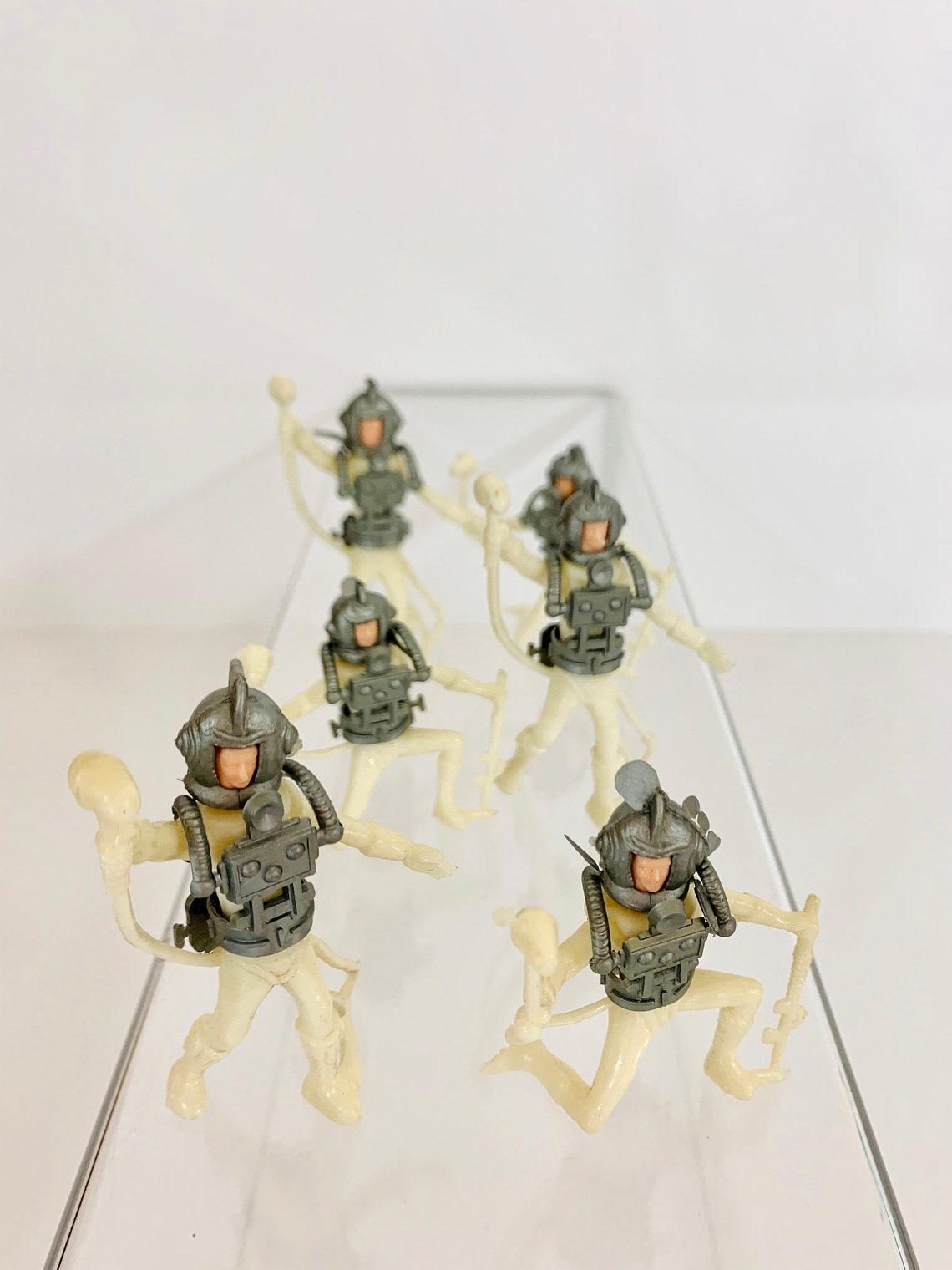 Vintage 1970s Retro Space Age Toy Spacemen NOS Plastic Figures - Etsy