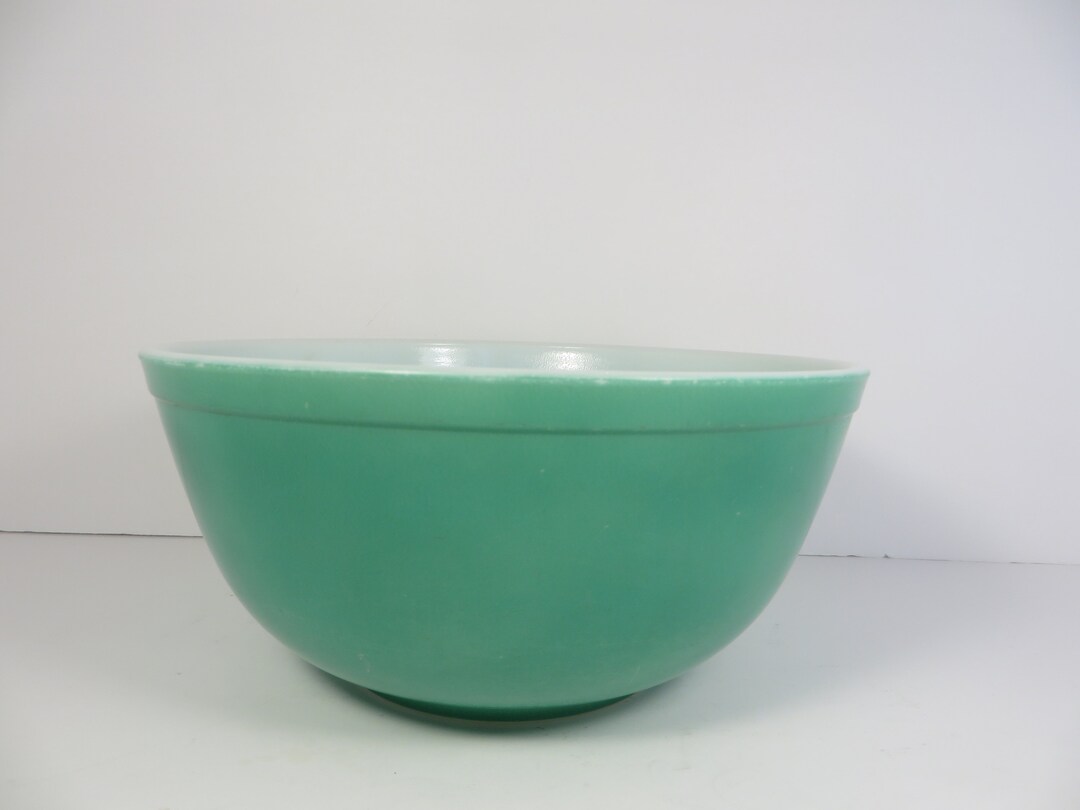 Vintage Green Pyrex Primary Colors Mixing Bowl 1950's Green Pyrex 403 ...