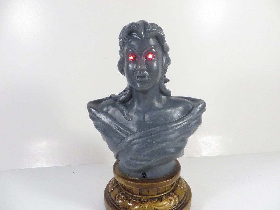 Vintage Halloween Gemmy Animated Scary Bust Lighted Novelty Skeleton ...