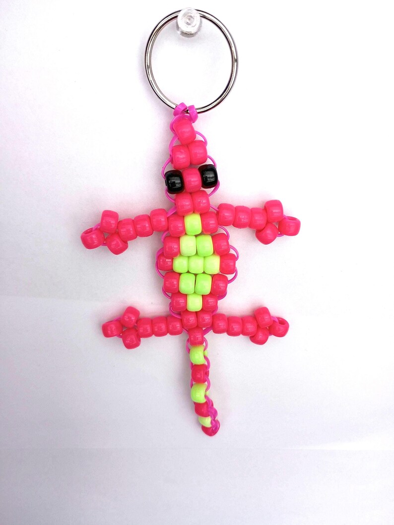 90s Beaded Lizard Keychain | Nostalgic Charm - Etsy