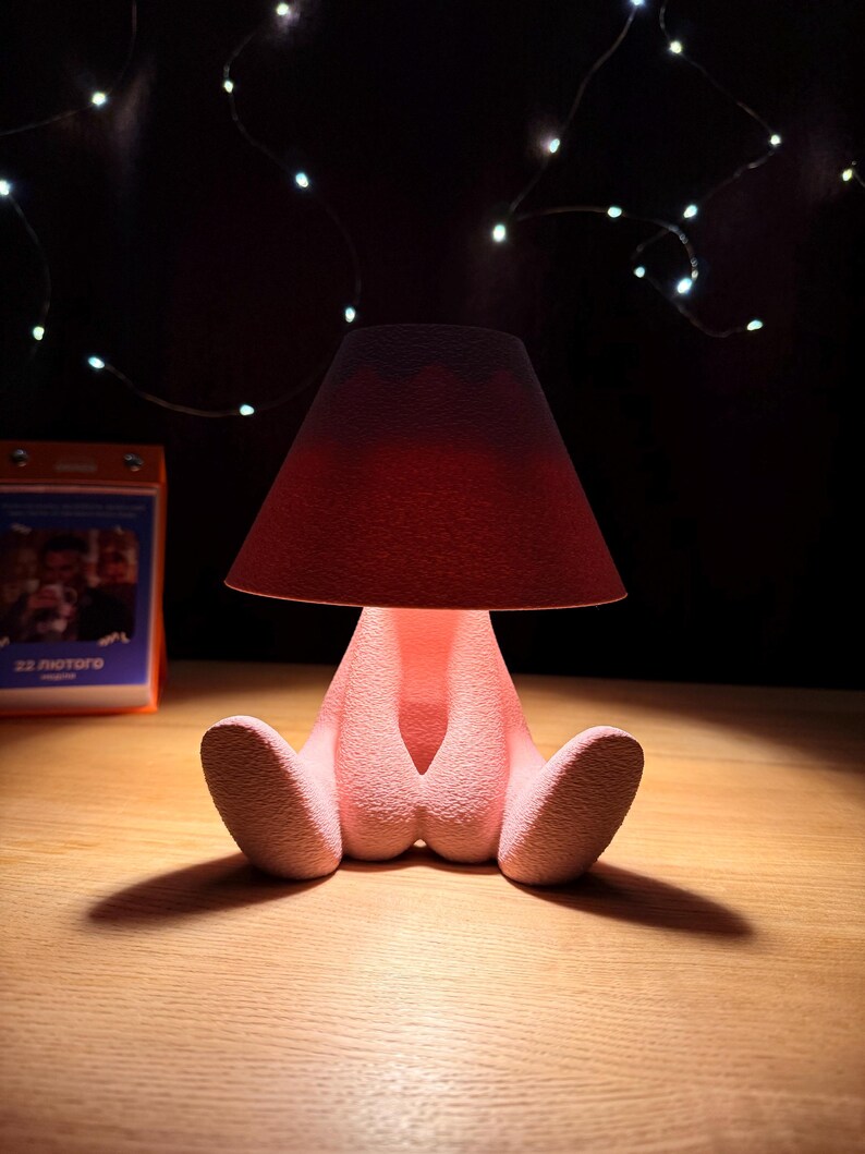 Yellow Sitting Man Lamp - 3D Printed Sunset Glow Nightlight - Cute ...