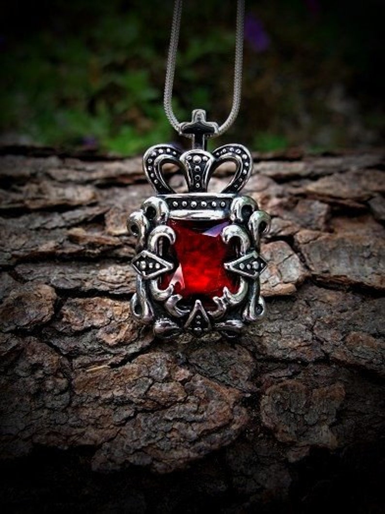 Italian Stregoni Benefici Vampire Amulet Fantasy Jewelry - Etsy