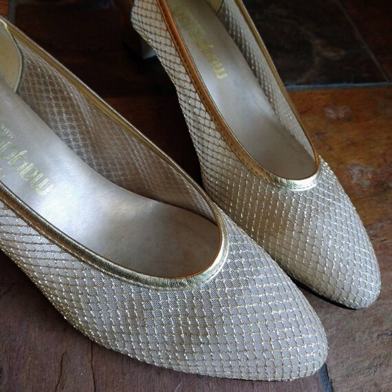 1970's GOLDEN FISHNET sheer mesh HEELS 70's 9.5 (D9) - Gem