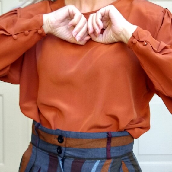 RUST SILK BLOUSE 1980's 80's M (A11) - Gem