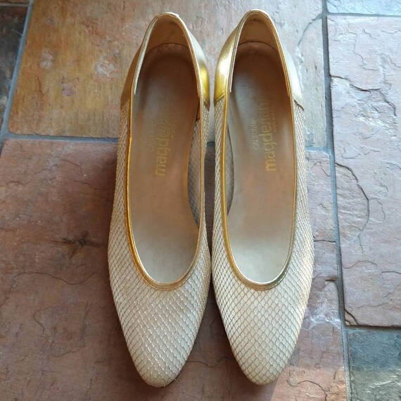 1970's GOLDEN FISHNET sheer mesh HEELS 70's 9.5 (D9) - Gem