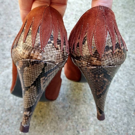 1970's STUART WEITZMAN 70's rust suede heels 6.5 (K12) - Gem