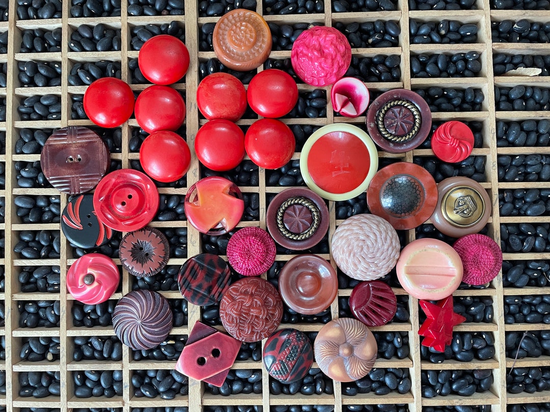 Red Family Vintage Buttons Collection Supply Lot Mostly Celluloid Some ...