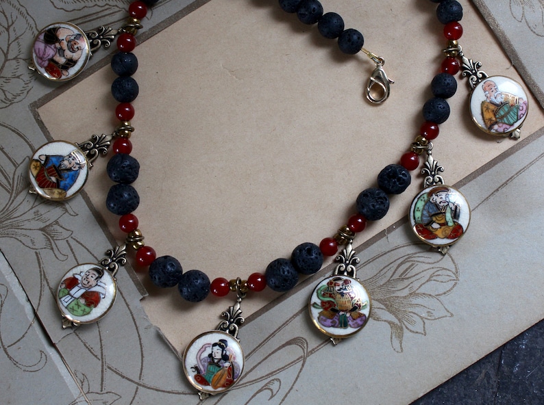 7 Fortune Gods Toshikane Arita Porcelain Seven Buttons Satsuma Necklace ...