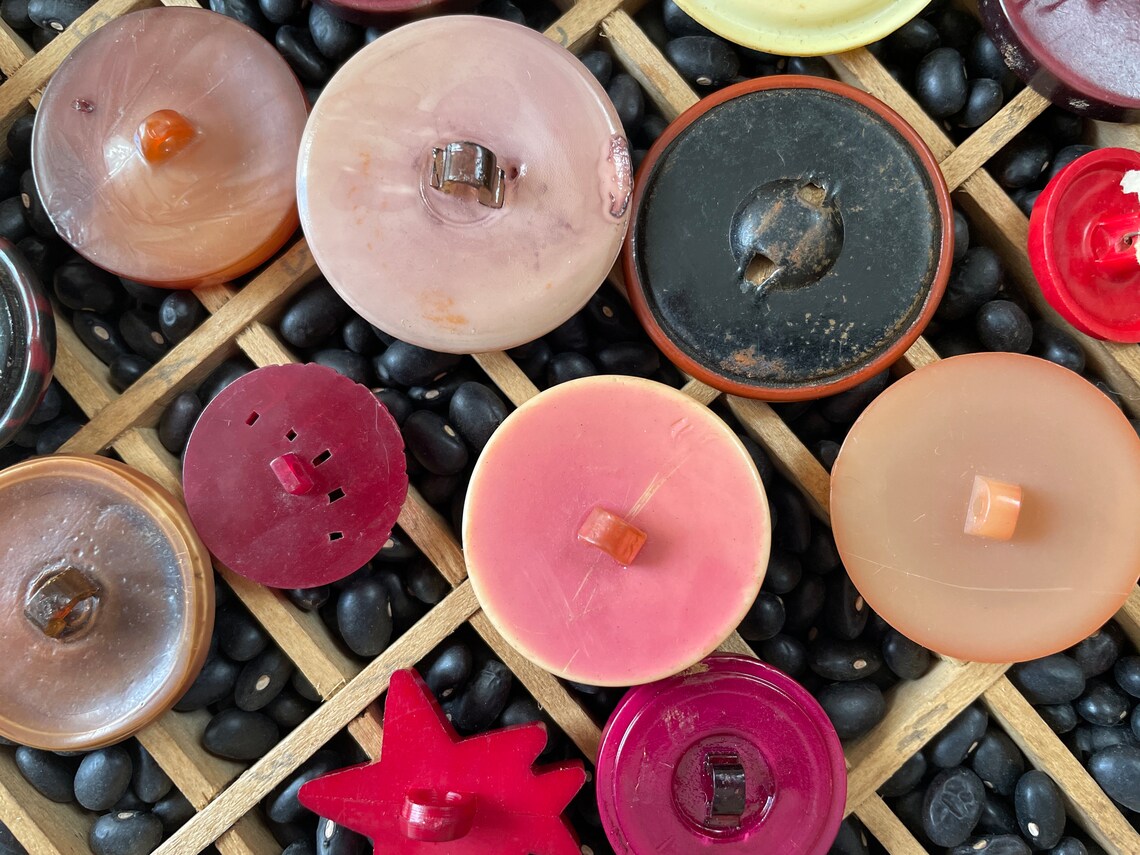 Red Family Vintage Buttons Collection Supply Lot Mostly Celluloid Some ...