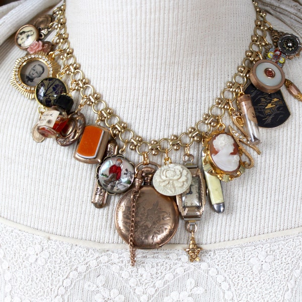 Buttons Necklace - Etsy