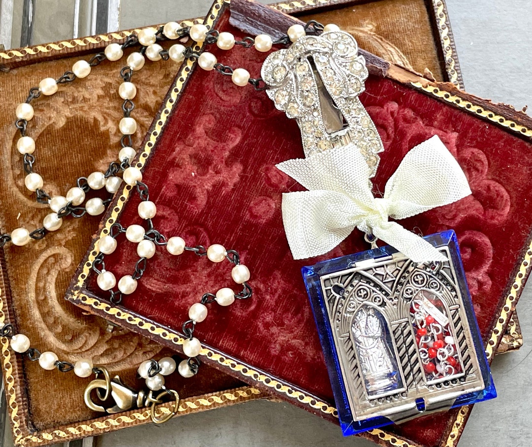 Ornate Glass Pocket Shrine Necklace Mini Belt Clip Chatelaine Jewelry I ...