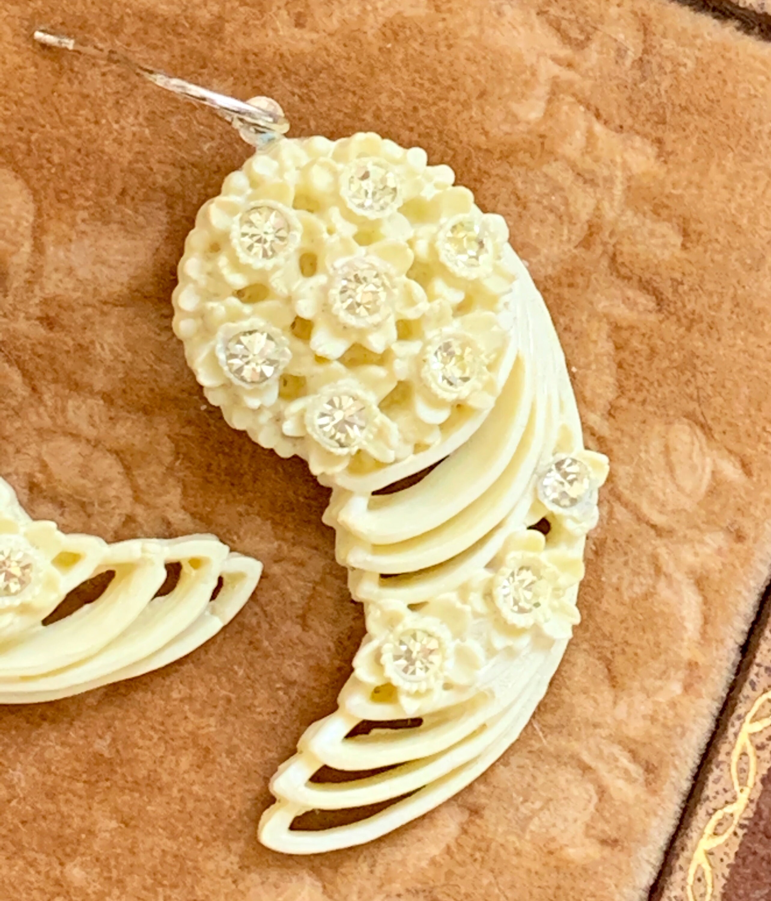 Antique Pale Lemon Yellow Celluloid Assemblage Earrings Rhinestones ...