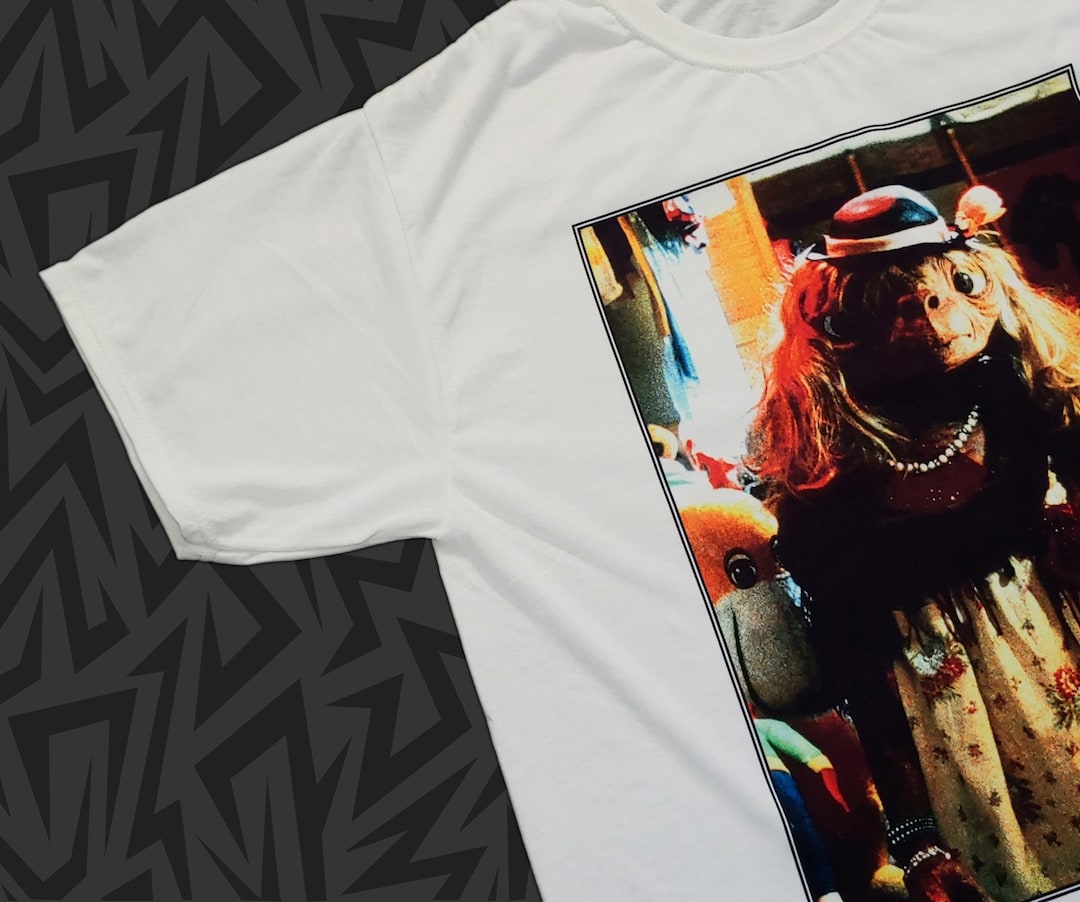 ET in Drag! New T-shirt E. T. the Extraterrestrial Vintage 80s Movie ...