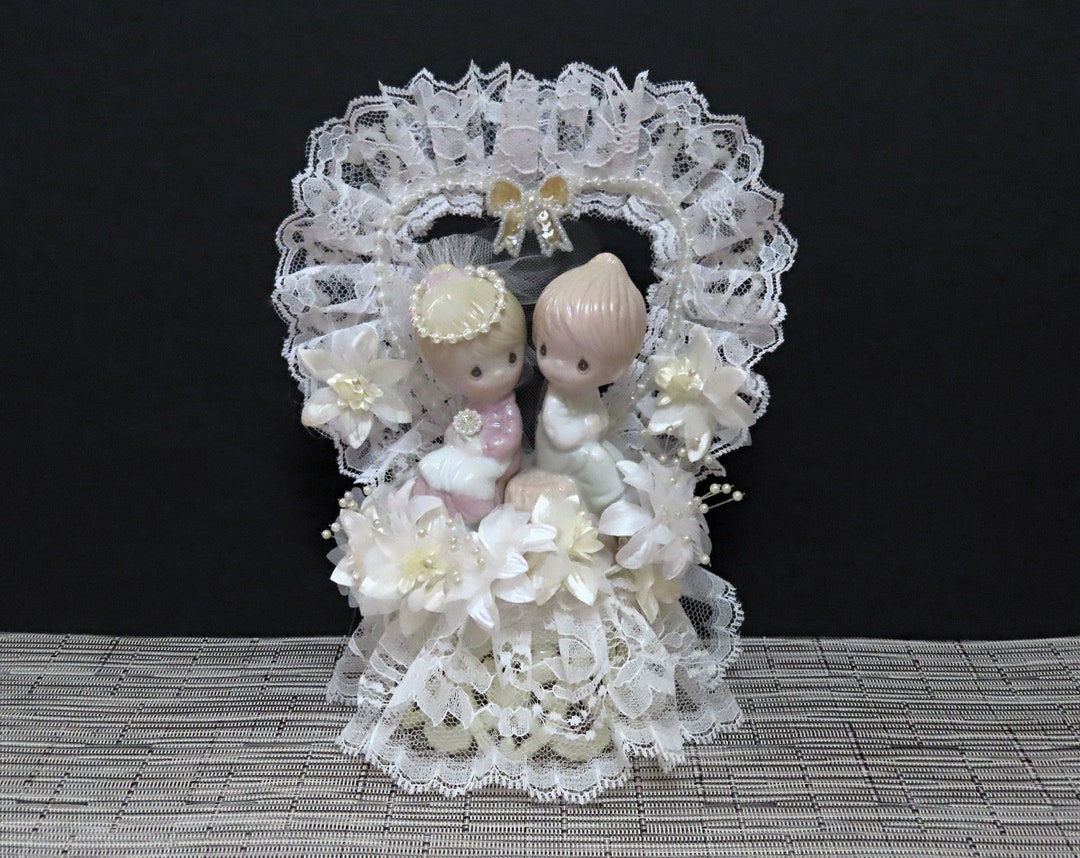 Precious Moments Wedding Cake Topper, Bride and Groom, Wedding Cake ...