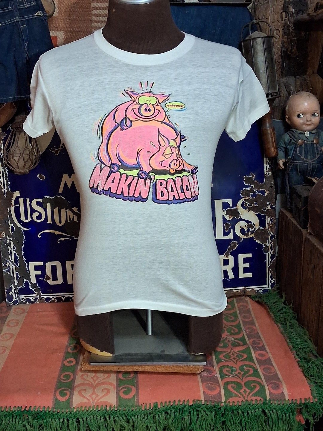Vintage 1972 Roach Design MAKIN BACON Pig Love Soft 100% Cotton Day-glo ...