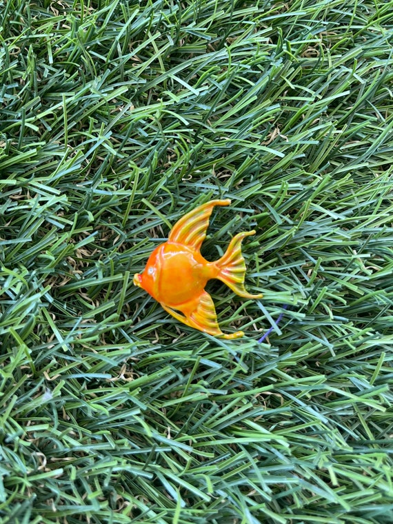 Vintage 70s Original By Robert Tropical Fish Brooch - Gem