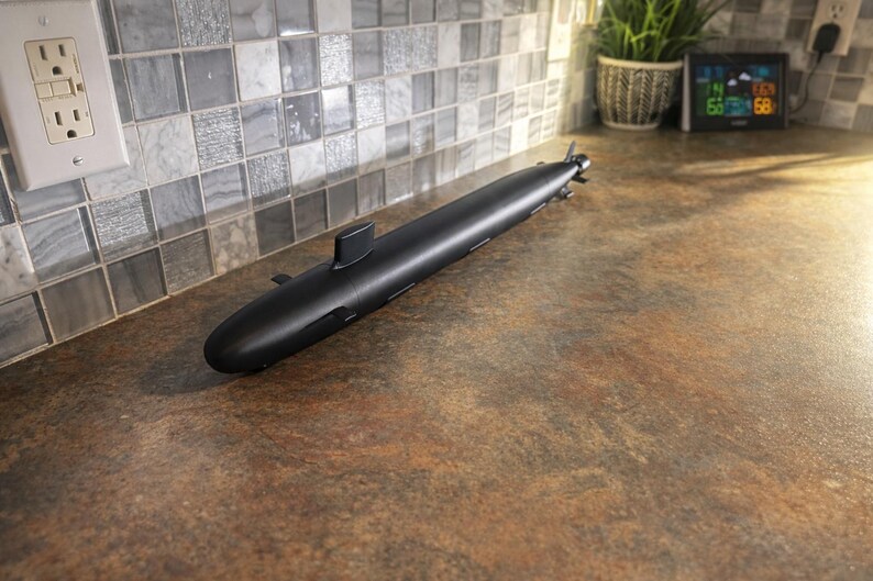 3D Printed Submarine Model Kit – 24 Inch DIY Display - Etsy
