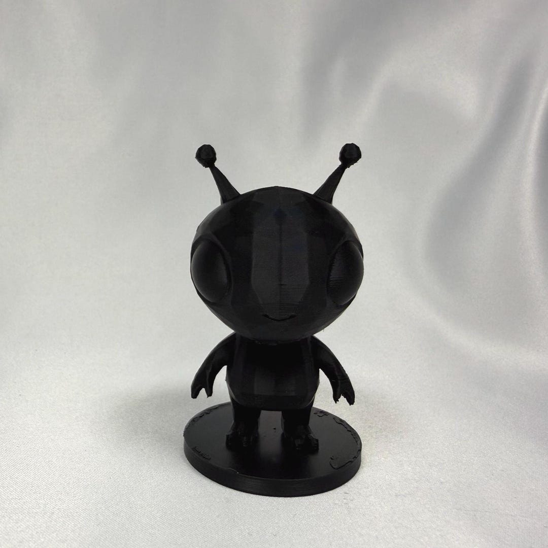 Geometric Alien Statue: Modern Low Poly Space Decor, 3D Printed ...