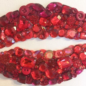 Makeup Addict lips Button Art, Maven, Pout, Lipstick, Smooch, Red ...