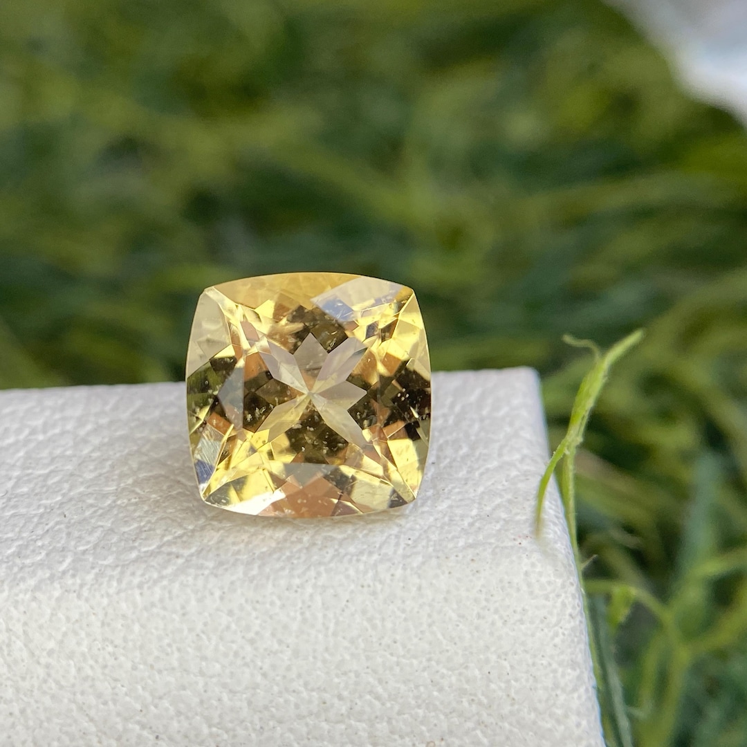 Cushion Cut Yellow Heliodor – Natural Unheated Beryl Loose Gemstone | 1 ...