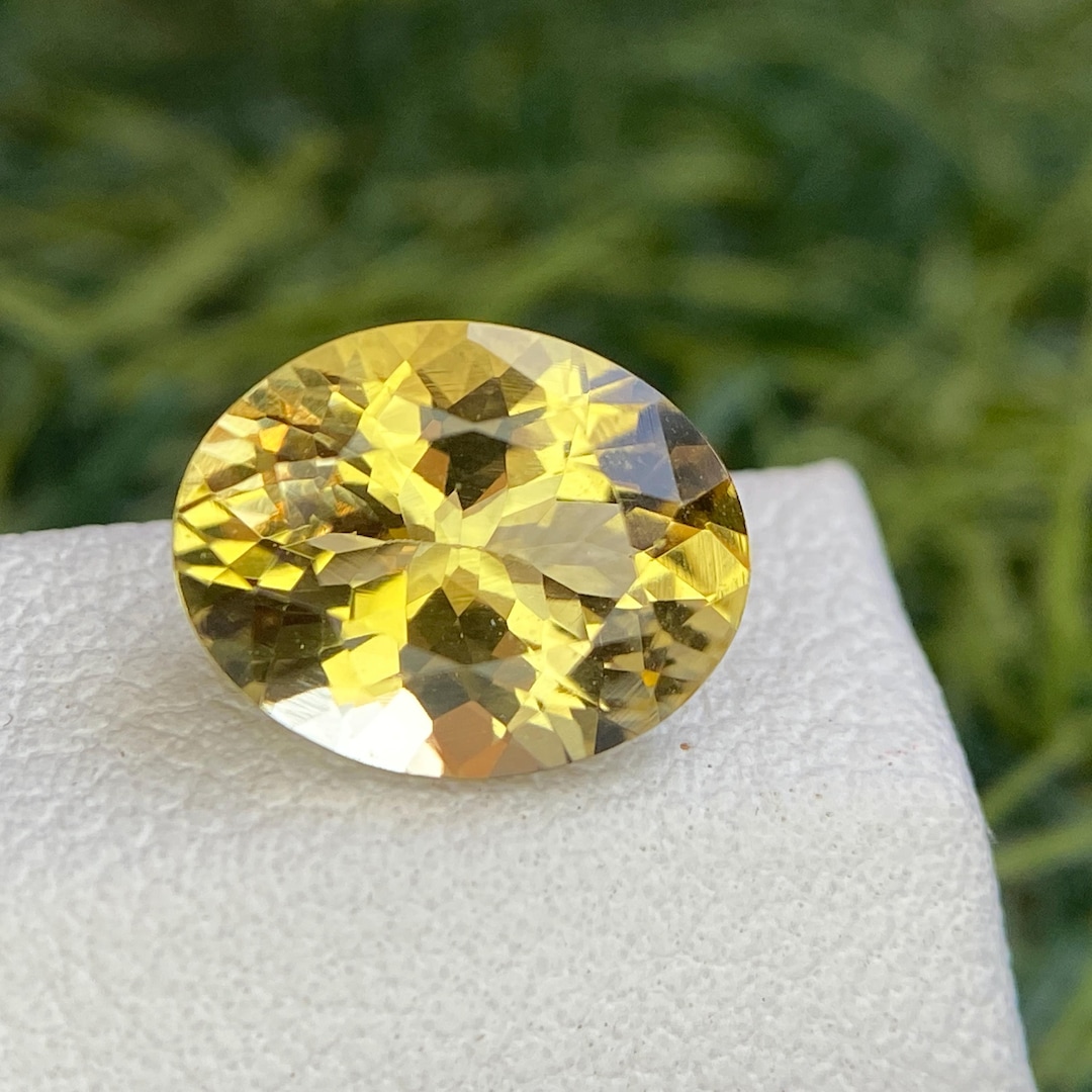 Oval Yellow Beryl Heliodor – Natural Loose Gemstone Unheated | 2.05 Ct ...