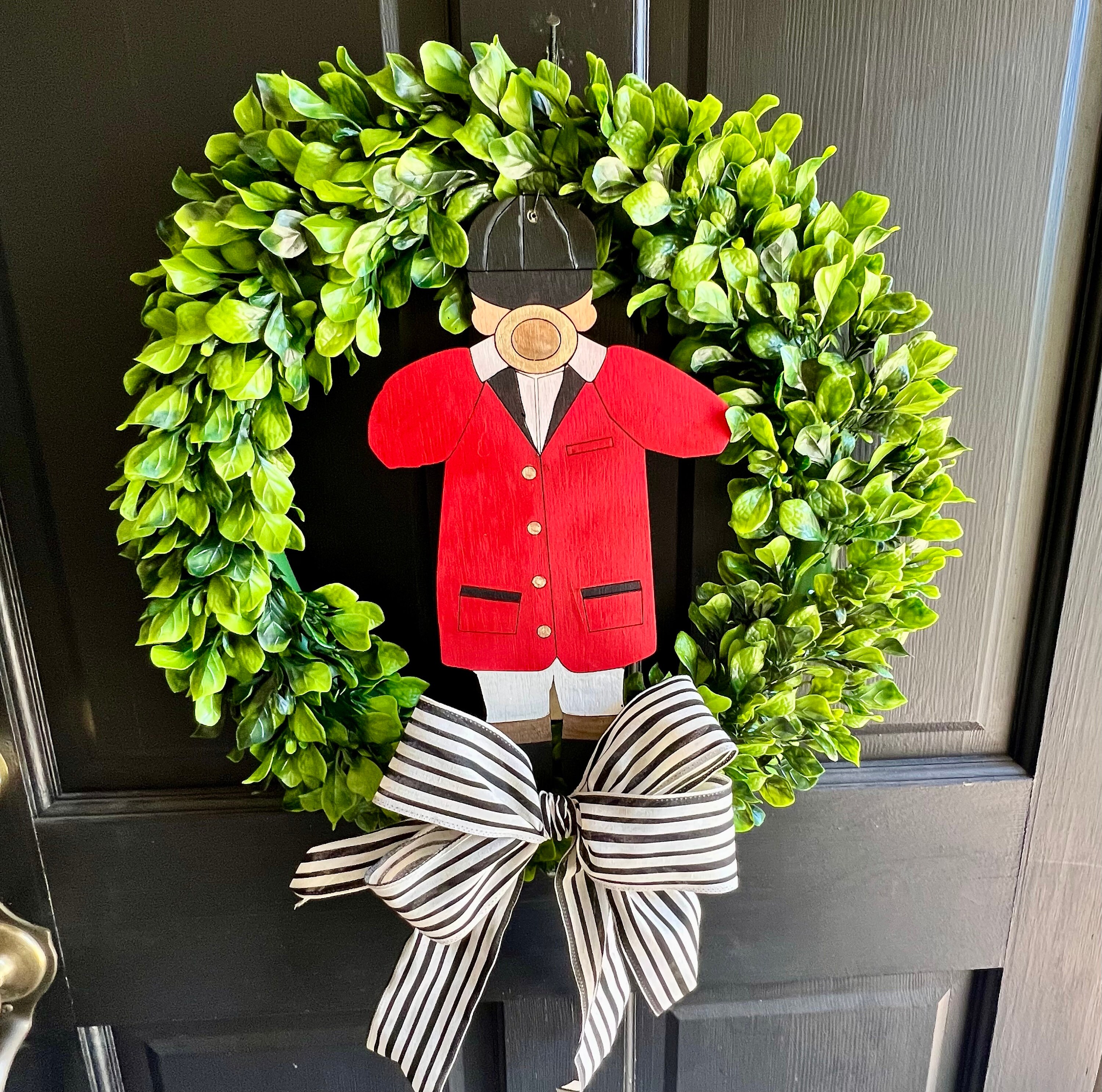 Derby Bugler Boxwood Wreath - Etsy